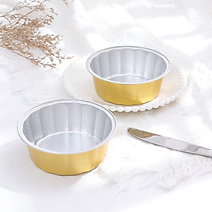 Disposable Ramekins,HEYYUMI 50pcs 8oz Aluminum Foil Baking Cups with Lids,Foil Cupcake Liners,Dessert Cups Flans,Creme Brulee Ramekins Cheesecake Containers,Disposable Muffin Tins Pans(Golden)