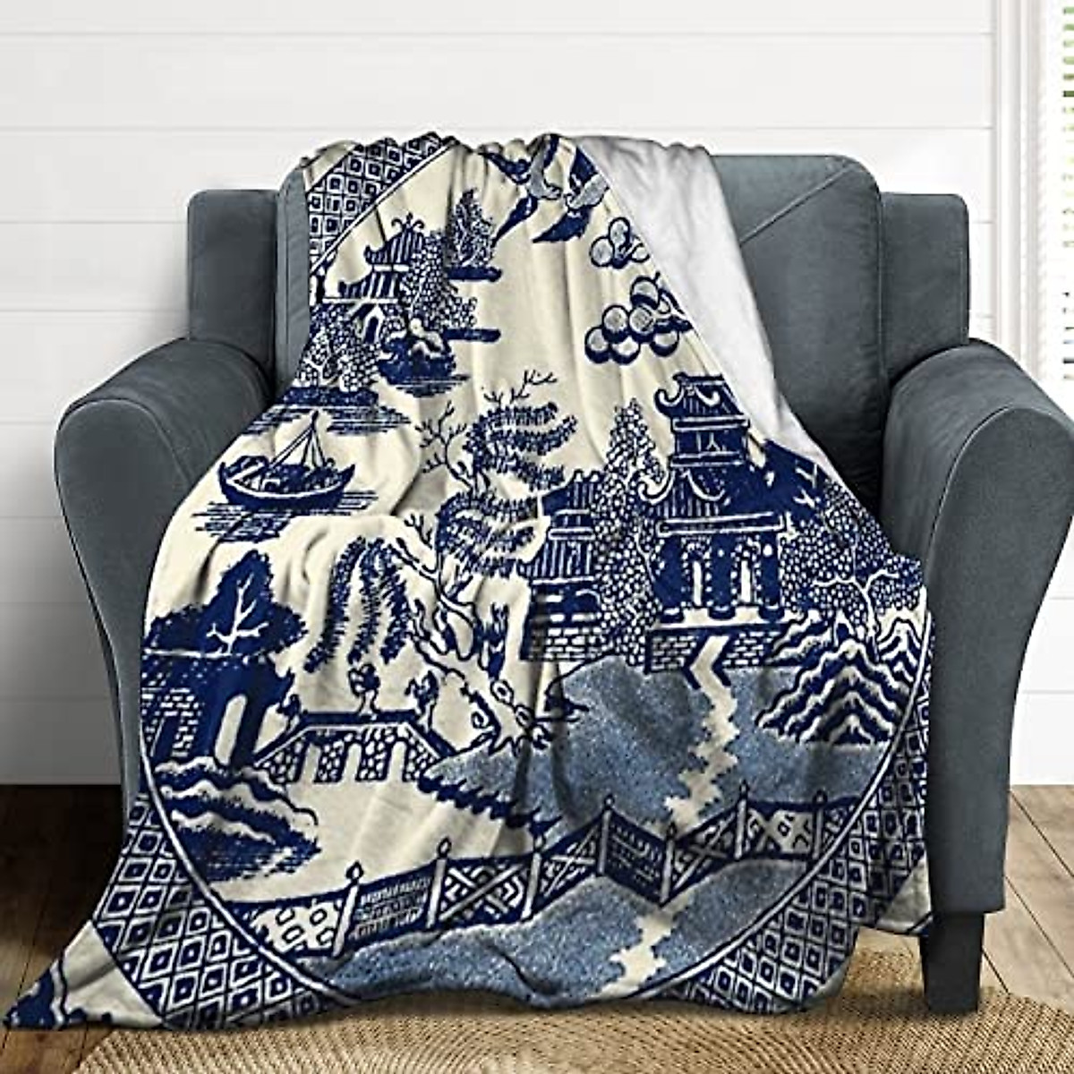 Ancient China Blue Willow Chinoiserie Flannel Fleece Throw Blankets 50"X40" Lightweight Fluffy Winter Fall Blanket Cozy Soft Fuzzy Plush Home Decor for Couch Bed Sofa Bedroom Living Room Travel