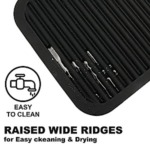 Ardanlingke 9" x 12" Silicone Trivets Mats, Heat Resistant Hot Pads for Kitchen Counter, Spoon Rest, Hot Pads, Large Coasters, Multi-Purpose Drying Trivet Mat (2 Pack, Black)