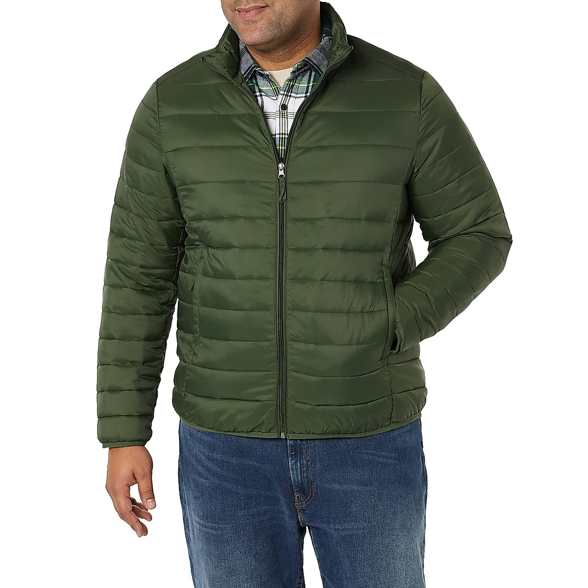 Amazon Essentials Men's Packable Lightweight Water-Resistant Puffer Jacket (Available in Big & Tall), Dark Green, Medium