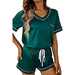 CHYRII Women Silk Pajamas Sets Soft Satin Two Piece Pj Sets Short Sleeve and Shorts Loungwear Sets Sleepwear Green M