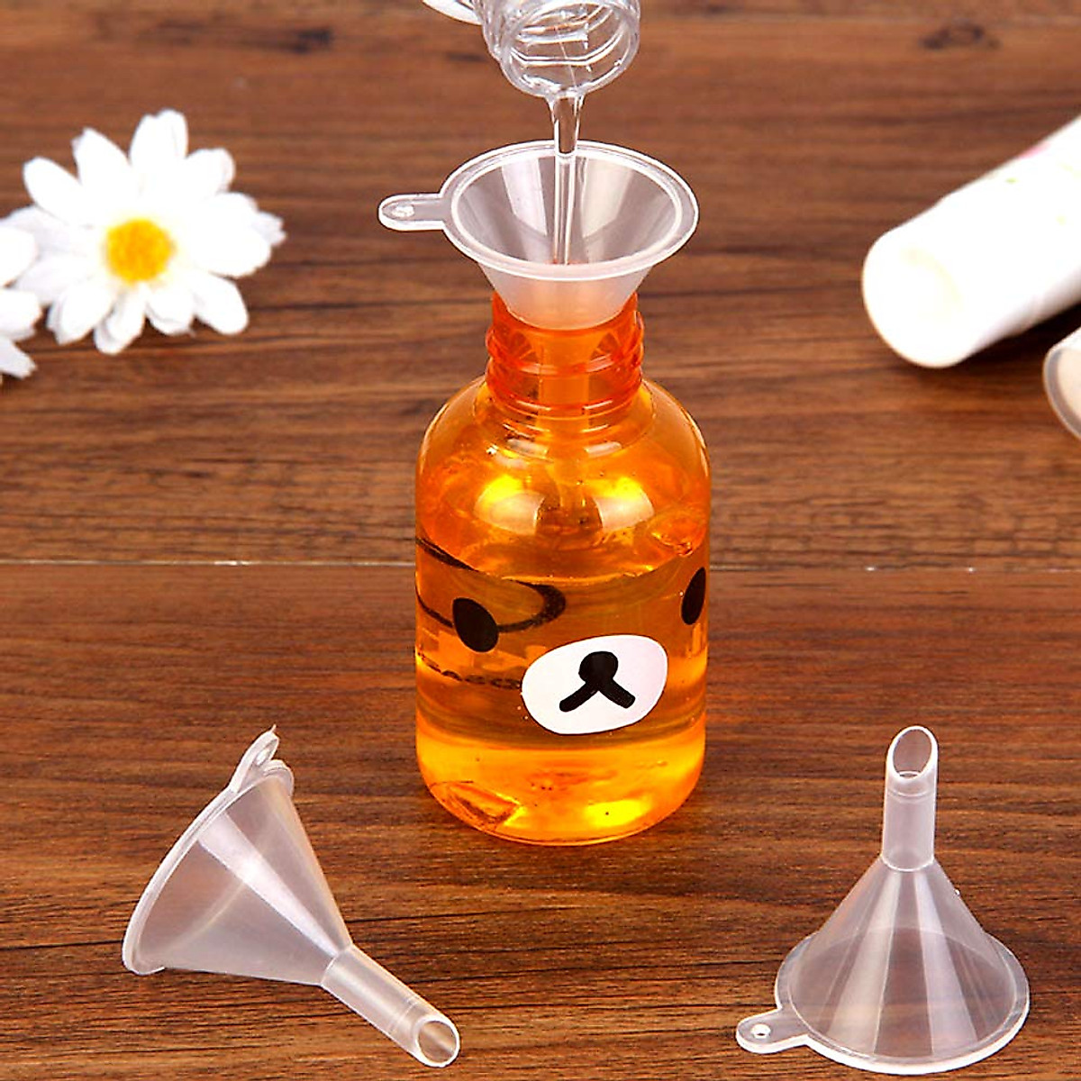 20 Pack Mini Clear Plastic Funnels with 2 Pcs Mini Pipette and Spoon for Filling Small Bottles or Containers Atomizers Perfume Liquid Essential Oils Spice Powder Lab Lotion Craft Spice
