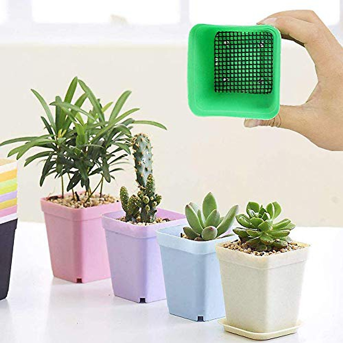 Lainrrew 50 Pcs Flower Pot Hole Mesh Pad, Square Bonsai Mesh Drainage Screens Bonsai Pot Bottom Grid Mat Drainage Mesh Hole Screen, Gardening Gifts for Women, 2 Inch