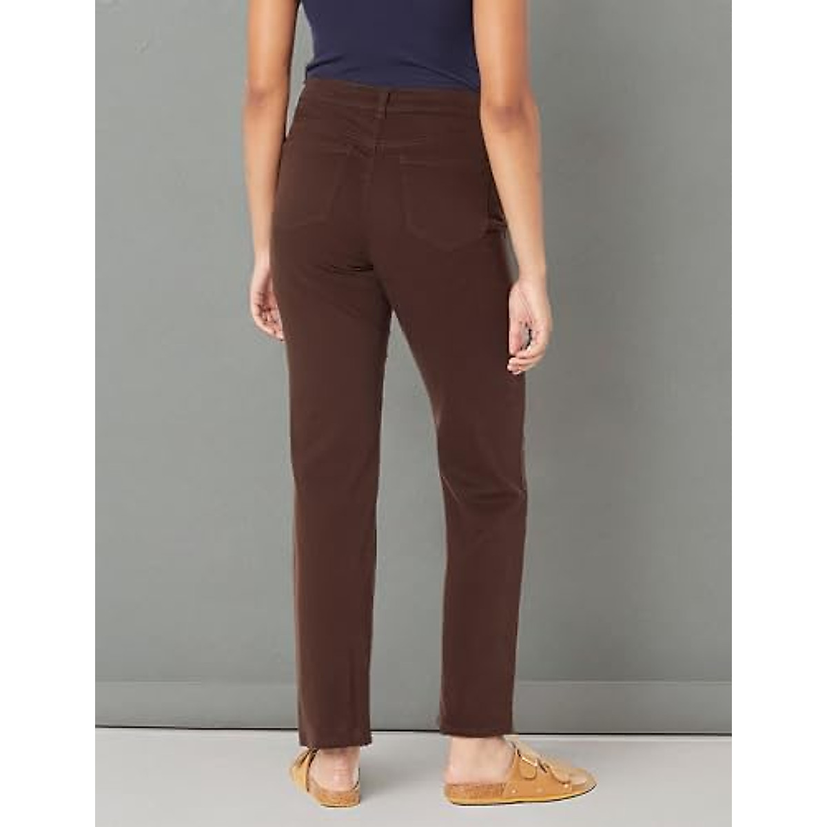 Gloria Vanderbilt Women's Amanda Classic High Rise Tapered Jean Petite, Coffee Roast-ds, 4