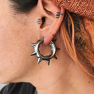 Atomhole 2PCS Spike-Shaped Ear Gauges, Hypoallergenic Ear Hangers Weights for Stretched Earlobe, 316 Stainless Steel Ear Expander Body Piercing Tunnel Plug Jewelry