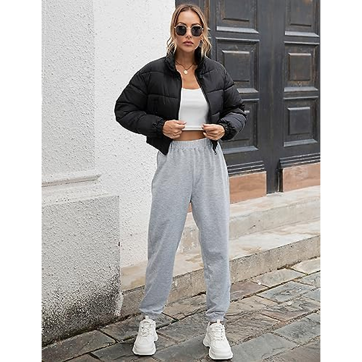 Gihuo Womens Cropped Quilted Puffer Jacket Lightweight Padded Coat Warm Puffy Coat Zip UP Bubble Coats with Pockets(Black-S)