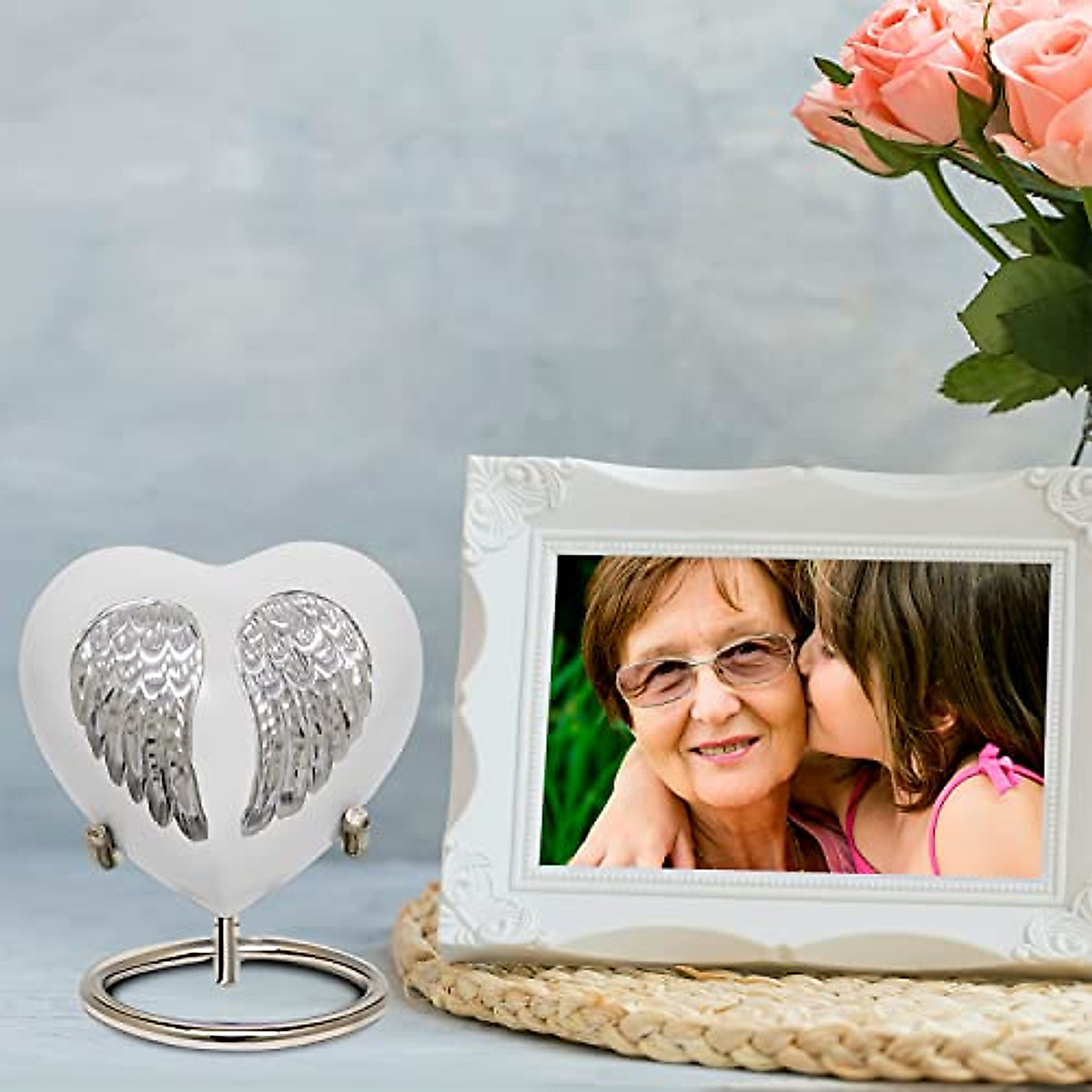 White Heart Keepsake Urn - Angel Heart Urn for Human Ashes - Handcrafted Angel Urn Heart - Honor Your Loved One with Mini Cremation Urn - Heart Shaped Urn Angel Wings - Small Urn for Baby & Infants