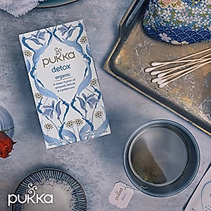 Pukka Organic Detox Tea, Aniseed, Fennel and Cardamom, Perfect for Inner Reset, Pack of 3 (60 Tea Bags)