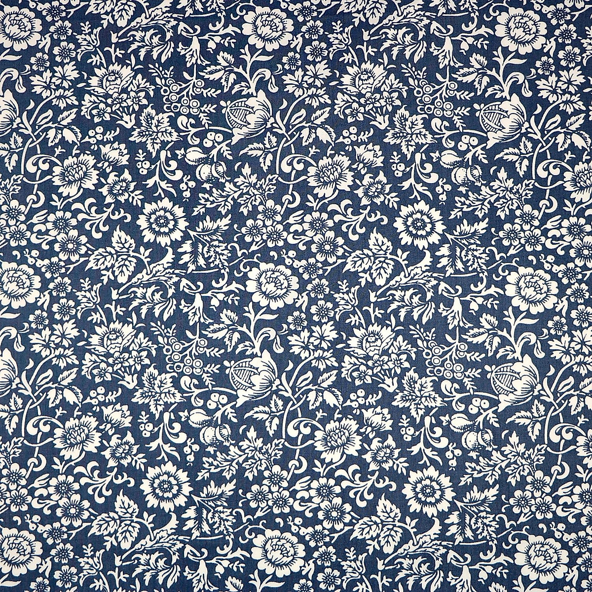 iNee Gray Blue Fat Quarters Quilting Fabric Bundles, Sewing Fabric for Quilting Craftting,18 x 22 inches (Gray Blue)