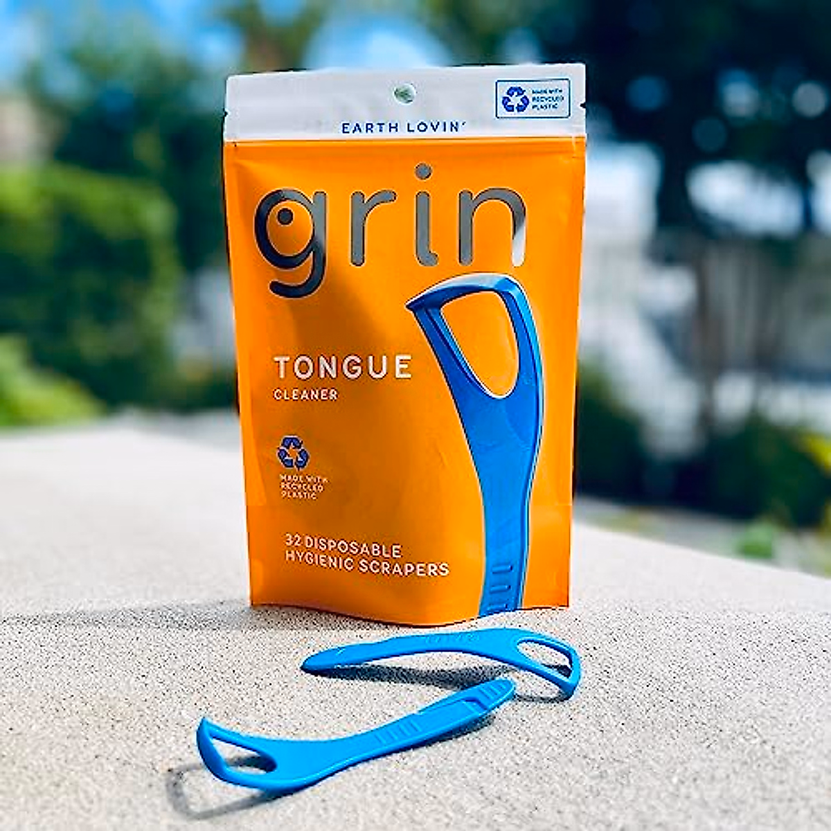 GRIN Tongue Cleaner, 32 Count, Disposable Tongue Cleaner, Hygienic Scraper, Recycled Plastic, Clean Tongue, Promote Fresh Breath, Includes Safe Fold- Back Tooth Pick