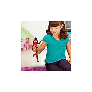 Miraculous Ladybug and Cat Noir Toys Ladybug Lucky Charm Fashion Doll | 26cm Ladybug Lucky Charm Doll with Accessories Kwami | Marinette Superhero Ladybug | Bandai Dolls