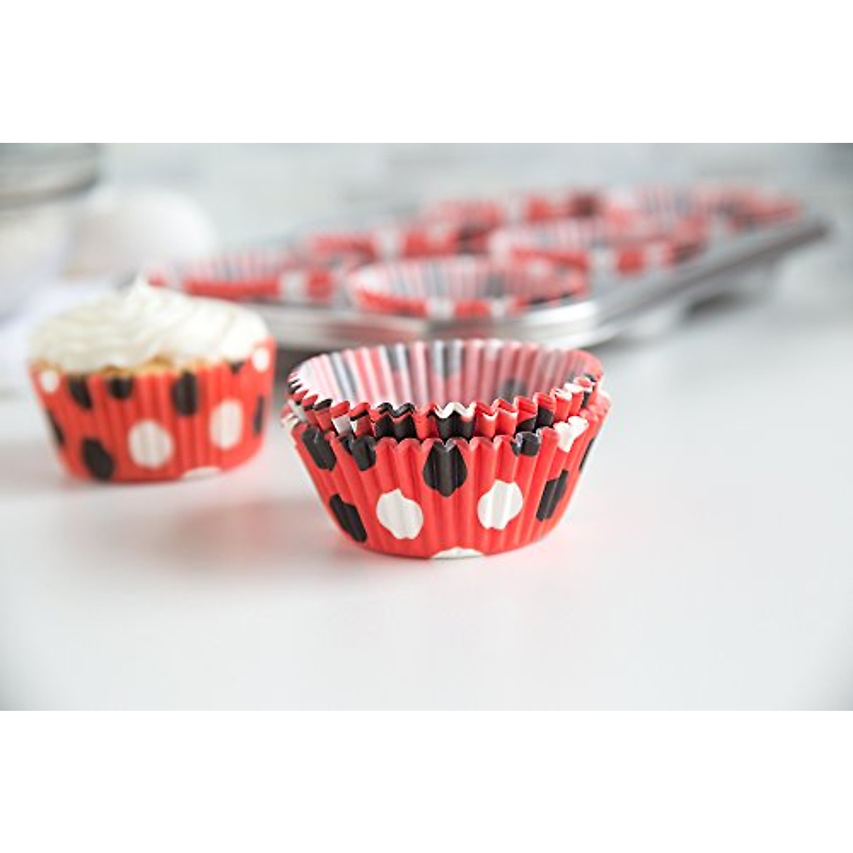 Fox Run Polka Dot Disposable Bake Cups, 3 x 3 x 1.25 inches, Red with Black