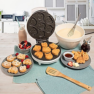 Animal Mini Waffle Maker- Make 7 Different Shaped Pancakes for Easter Morning- Includes a Cat Dog Reindeer & More- Electric Nonstick Waffler Iron, Pan Cake Cooker Makes Fun Breakfast, Gift for Kids