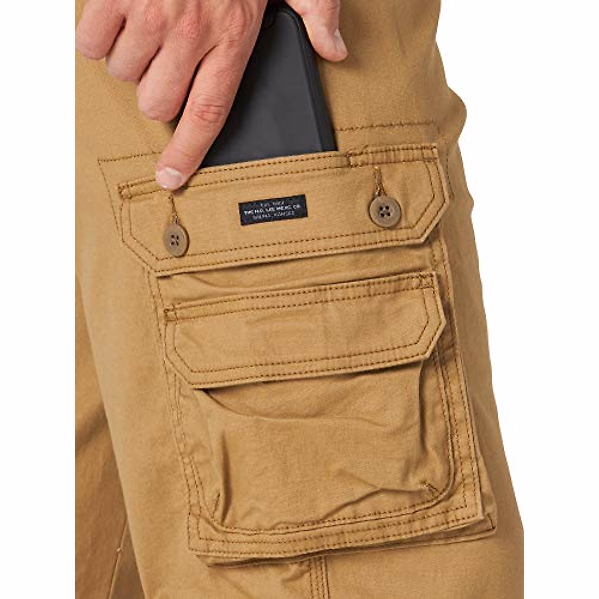 Lee Men's Wyoming Relaxed Fit Cargo Pant, Bourbon, 42W x 30L