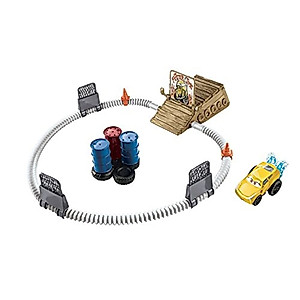 Disney Pixar Cars 3 Splash Racers Barrel Blowout Playset