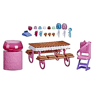 Disney Princess Comfy Squad Sweet Treats Truck, Playset with 16 Accessories, Pretend Ice Cream Shop, Toy for Girls 5 Years Old and Up