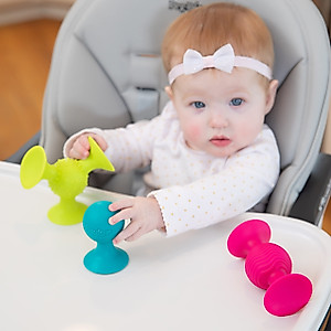 Fat Brain Toys PipSquigz Combo Set - 2 PipSquigz Loops, 3 Rattling Pip Squigz, Zippered Storage Case -BPA-Free Silicone Fidget Toys for Girls and Boys