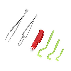 Premium Tick Remover Kit, 6 Pcs Stainless Steel Remover Kit Including Tick Tweezers for Dogs Cats Men Including Tick Tweezers Ticks Remover(Green)