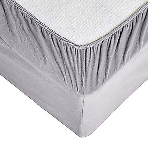 Amazon Basics Everyday Flannel Bed Sheet Set - California King, Grey