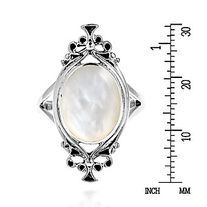 AeraVida White Mother of Pearl Vintage Style .925 Sterling Silver Ring