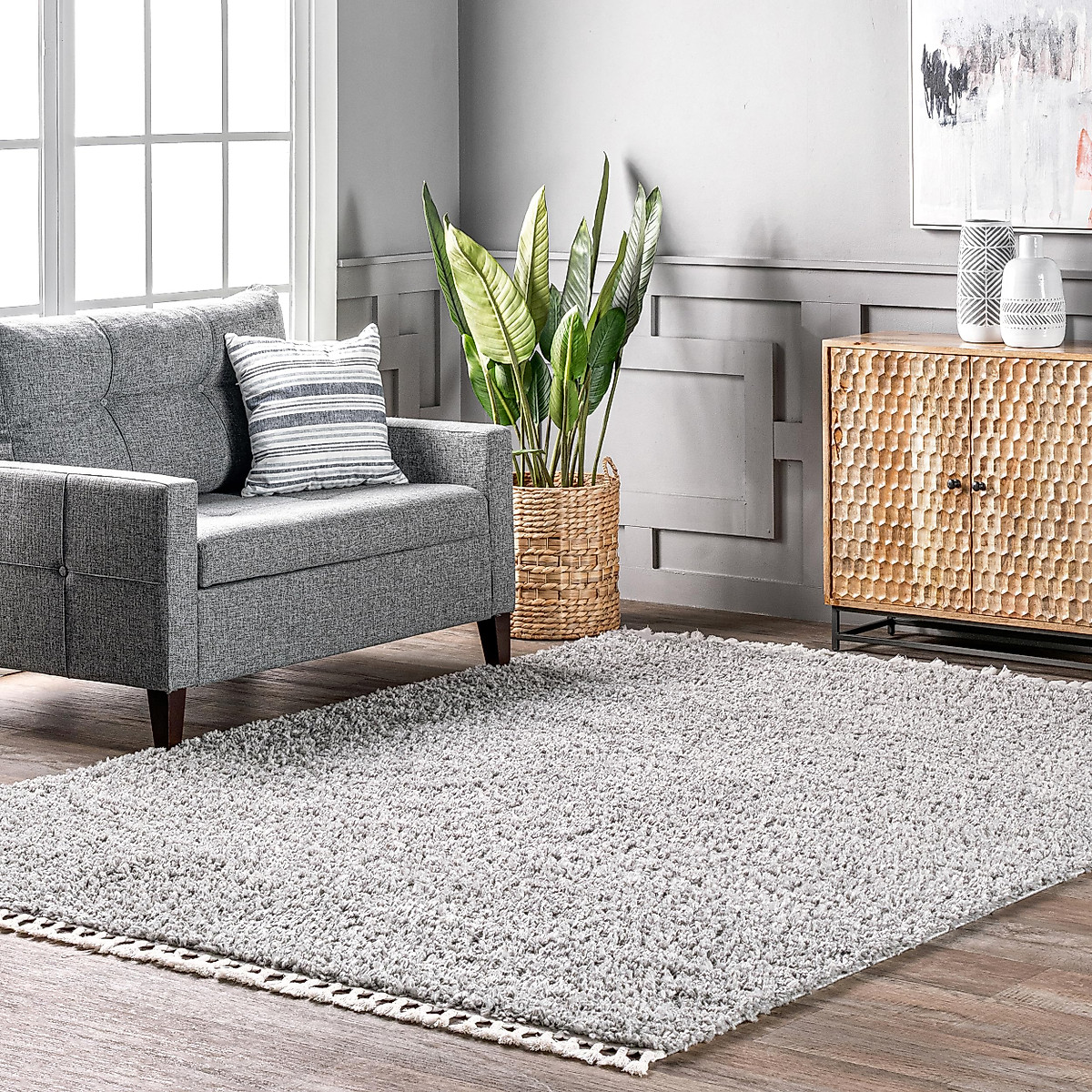 nuLOOM Neva Modern Tasseled Shag Area Rug, 4x6, Grey