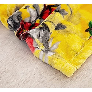 DaDa Bedding Vibrant Tropical Hummingbird Throw Blanket - Sunny Yellow Fleece Bright Super Soft Faux Mink for Sofa or Couch - Cozy & Lightweight - 63" x 90