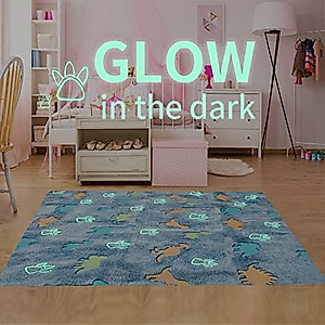 QH Seamless Dinosaur Pattern Glow in The Dark Area Rug Area Rug for Living Room Bedroom Playing Room Size 5'x6'