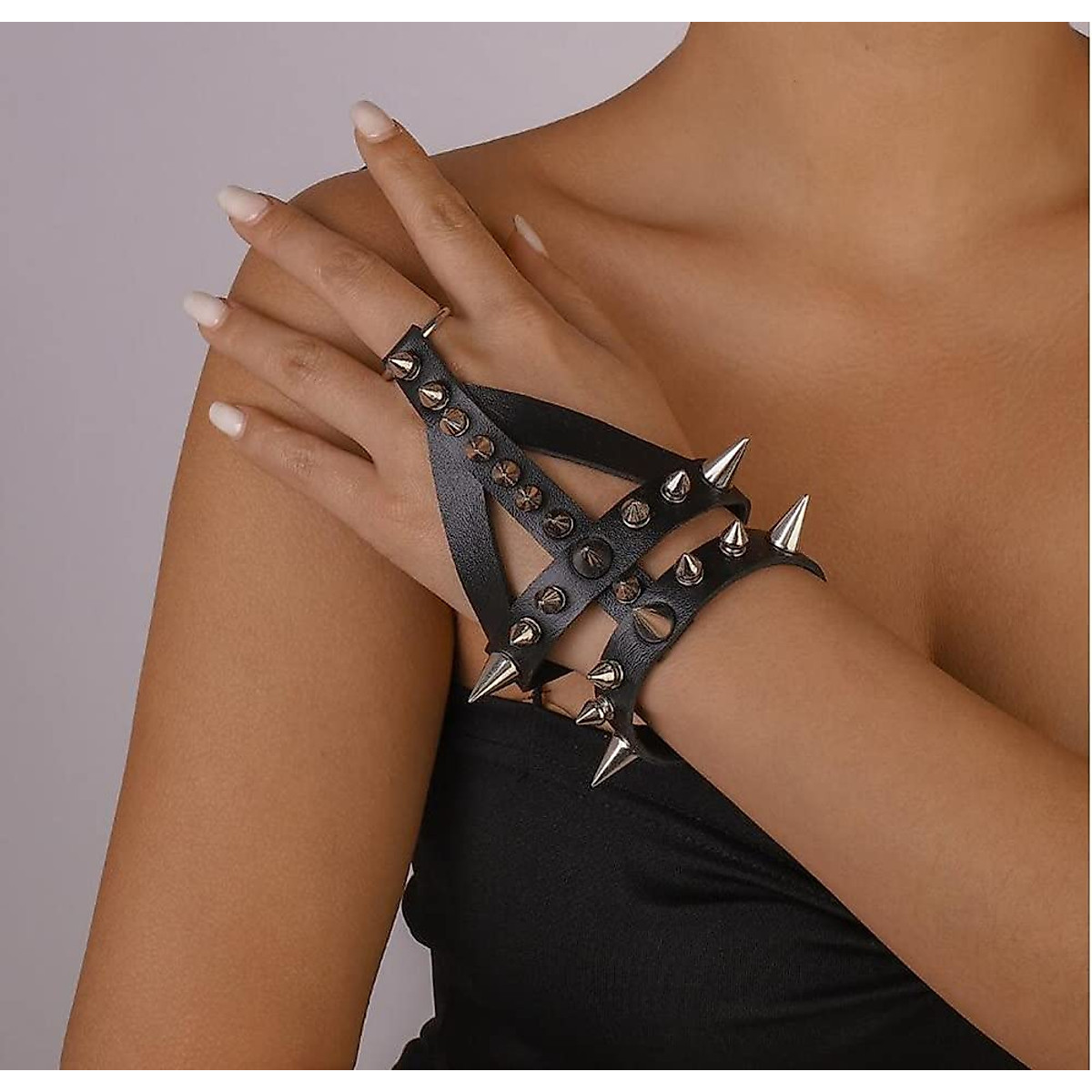 Sither Black Bracelet with Ring for Women and Men Child Halloween Punk Goth Black Leather Bracelet Hand Accessories Jewelry for Gift(1 piece)