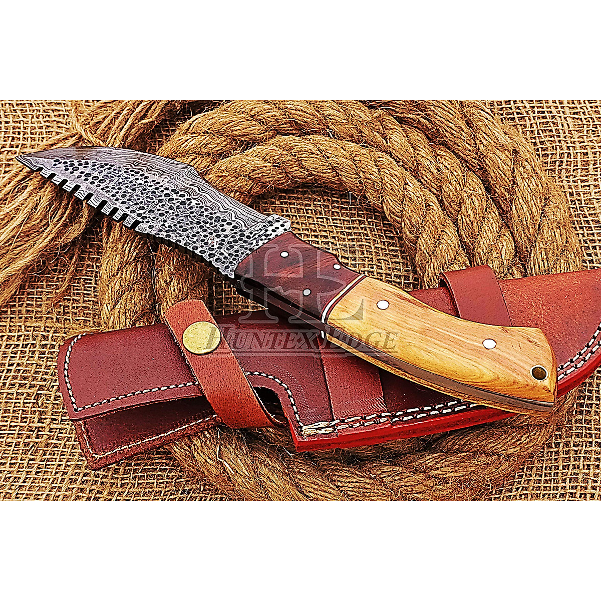HUNTEX Handmade Exposed Hand-Forged Ladder Pattern Damascus Steel 10 Inch Long Full Tang Oak Wood Handle Razor Sharp Hunting Camping Tracker Knife w/Genuine Leather Pouch