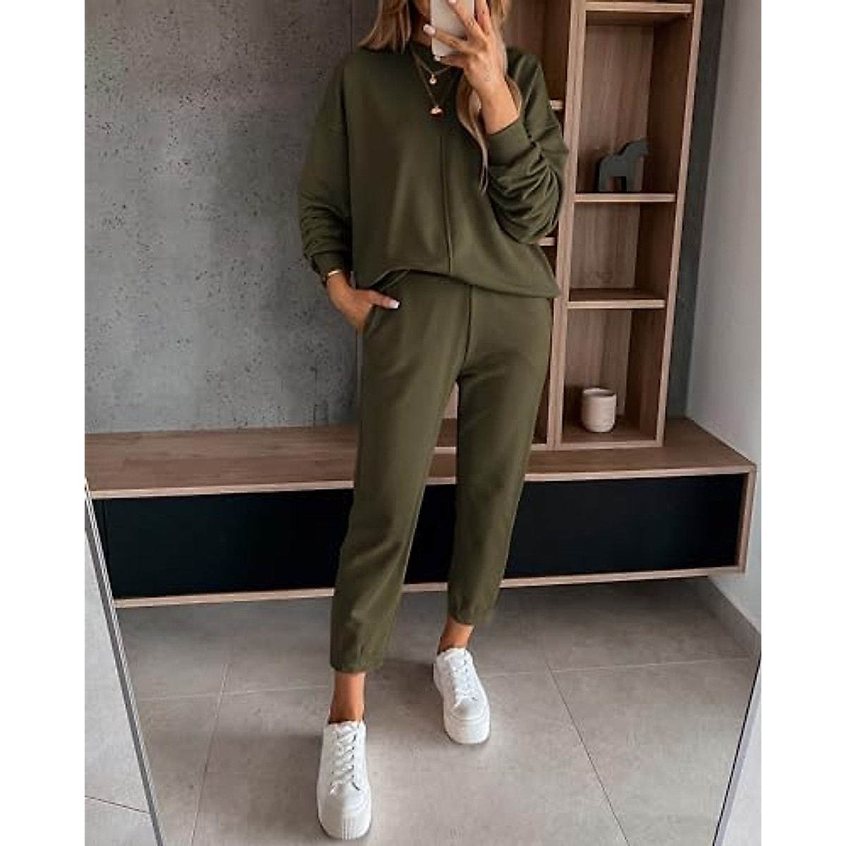BTFBM Women's Fall Winter Sweatsuits Long Sleeve Sweatshirt Jogger Pants Lounge Sets 2 Piece Tracksuit Outfits Pockets(Solid Army Green, Medium)