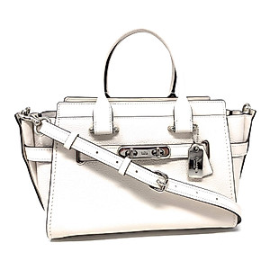 Coach Swagger Carryall 27 in Pebble Leather (SV/CHALK)