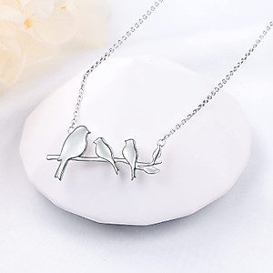 DAOCHONG 925 Sterling Silver 3 Birds on A Branch Necklace Mom and Babies Mother and Children Necklaces for Women Birthday Christmas (3 Birds - Sterling Silver)