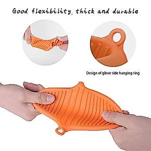 NEPAK 4 Pairs Silicone Cooking Pinch Grips Oven Mitts Potholder for Kitchen Cooking & Baking