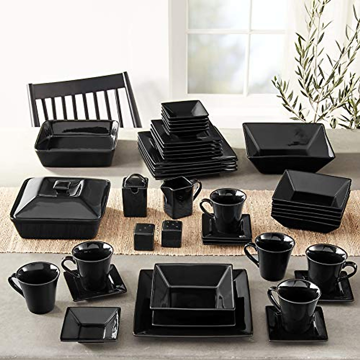 10 Strawberry Street Nova Square 45 pc Dinnerware Set, Black
