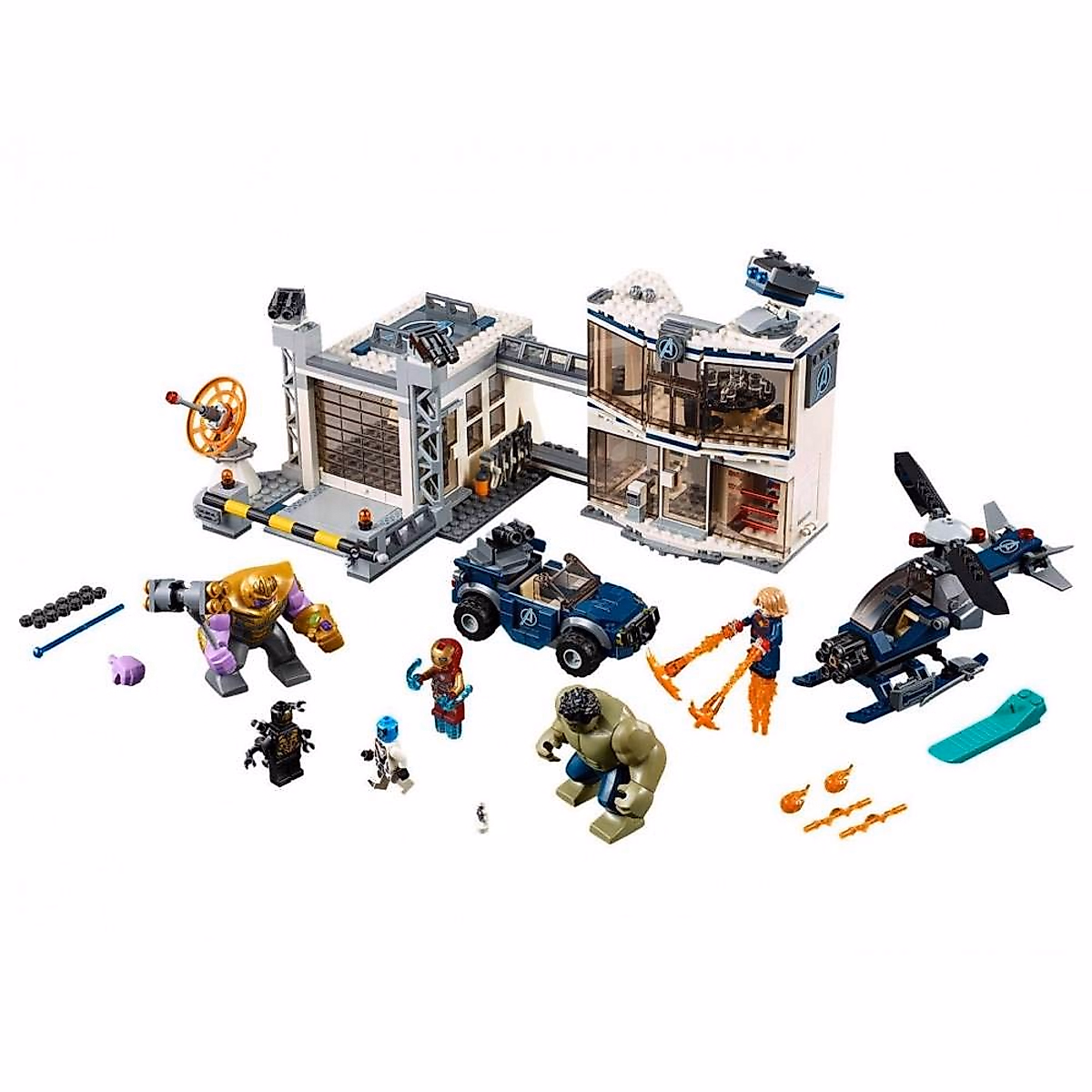 LEGO Marvel Avengers Compound Battle 76131 Building Set Includes Toy Car, Helicopter, and Popular Avengers Characters Iron Man, Thanos and More (699 Pieces)