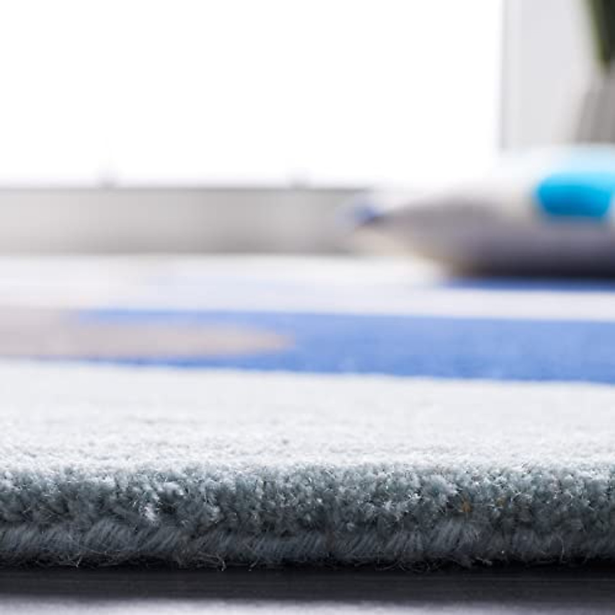 Safavieh Fifth Avenue Collection 8' x 10' Blue/Ivory FTV140M Handmade Mid-Century Modern Abstract Wool Area Rug