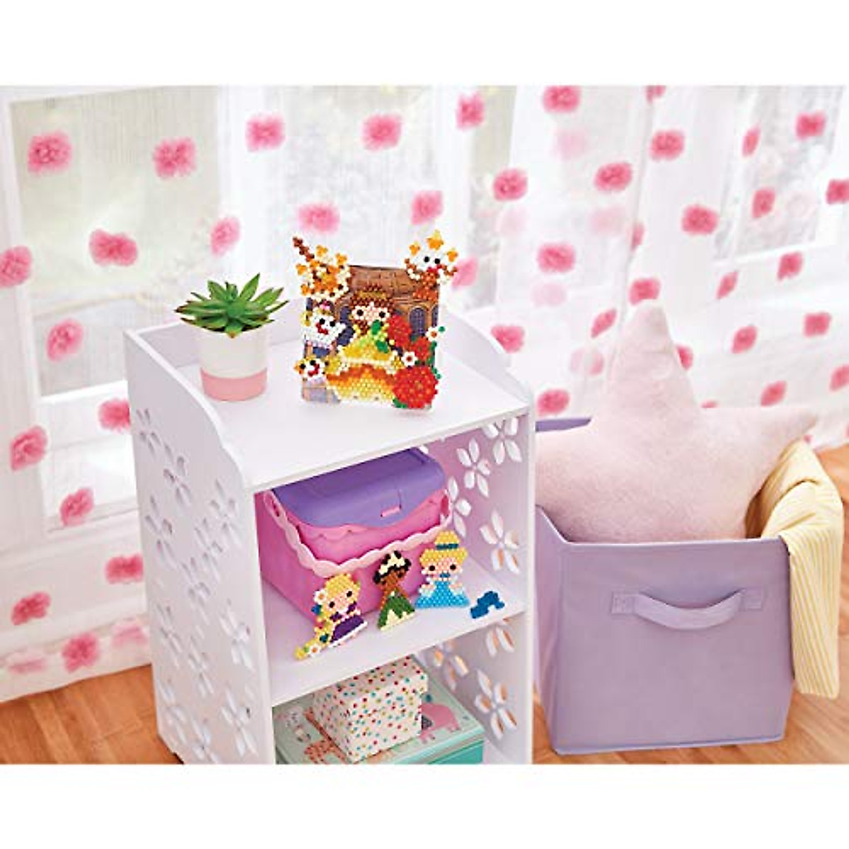 Aquabeads Disney Princess Creation Cube, Complete Arts & Crafts Bead Kit for Children - Over 2,500 Beads & Display Stand The Create Belle, Ariel, Tiana, Rapunzel and More