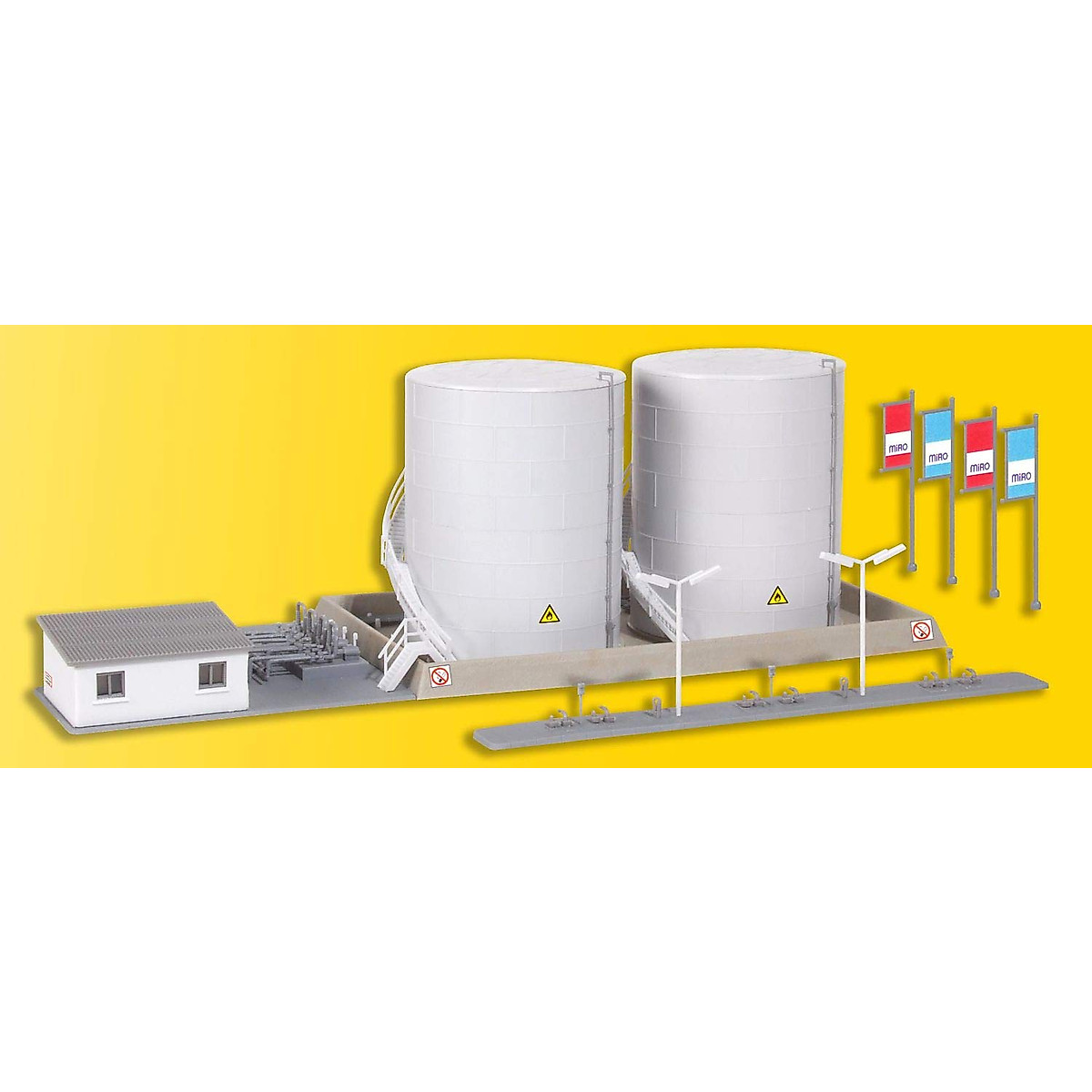 Kibri N Scale Twin Fuel Tanks w/Loading Facility - Kit