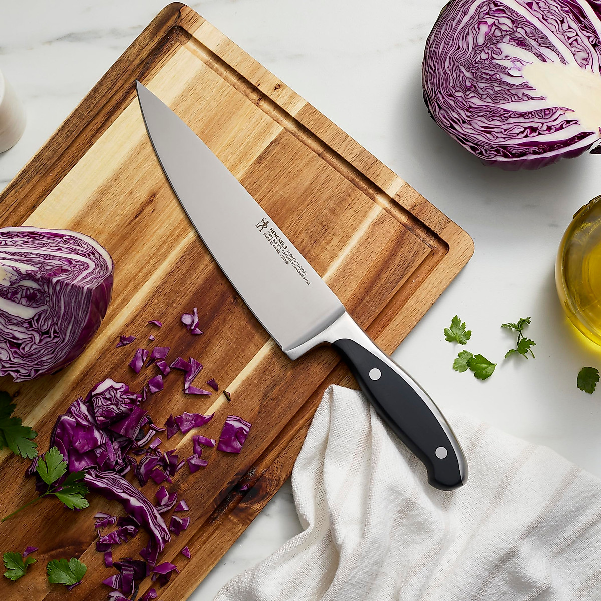 HENCKELS Forged Synergy Chef's Knife, 8-inch, 0