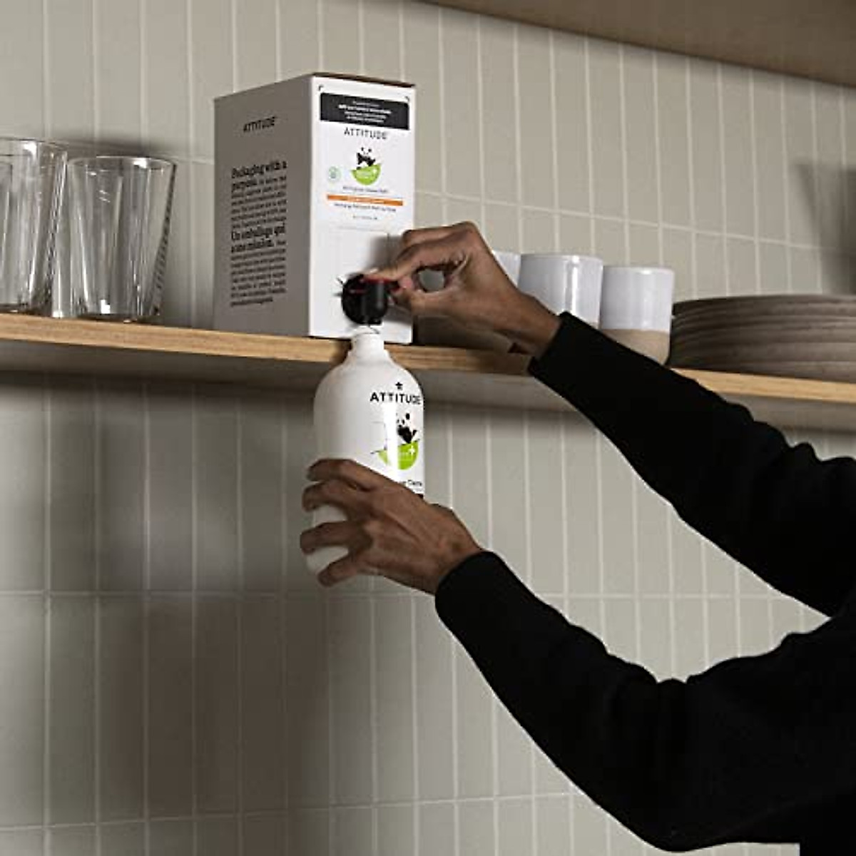 ATTITUDE Laundry Detergent, EWG Verified, Plant and Mineral-Based Formula, HE Compatible, Vegan and Cruelty-free Household Products, Wildflowers, Bulk Refill, 160 Loads, 135.26 Fl Oz