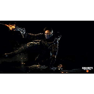 Call of Duty: Black Ops 4 - PlayStation 4 Standard Edition