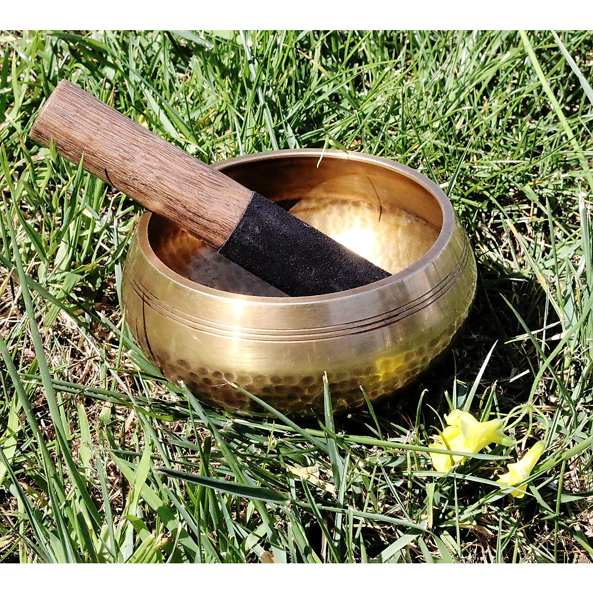 SANSKAR NEPAL Tibetan Singing Bowl Hand Hammered - 5.5 Inch - For Mediation, Yoga, Sound Therapy, Spiritual Healing, Prayer, Mind and Body Relaxation (5.5")