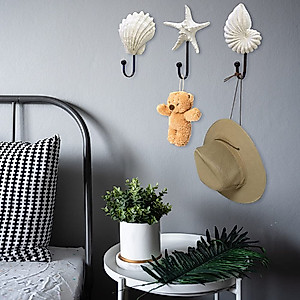 EUBUY Coat Hooks, 3PCS Resin Ocean Style Seashell Wall Hooks Decorative Wall Hooks for Hanging Keys, Towels, Coats, Hats, Robes, Clothes, Home Utility Hook for Bathroom Shower Kitchen Door Decor