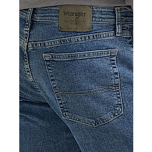 Wrangler Authentics Men's Regular Fit Comfort Flex Waist Jean, Light Stonewash, 42W x 30L