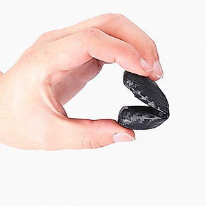 WFMJ Black Carbon Fiber Silicone 2 3 4 Buttons Remote Smart Key Chain Cover Case For Toyota Camry Avalon Corolla Matrix RAV4 Venza Yaris 4Runner Land Cruiser Scion iQ tC xB xD Pontiac Vibe