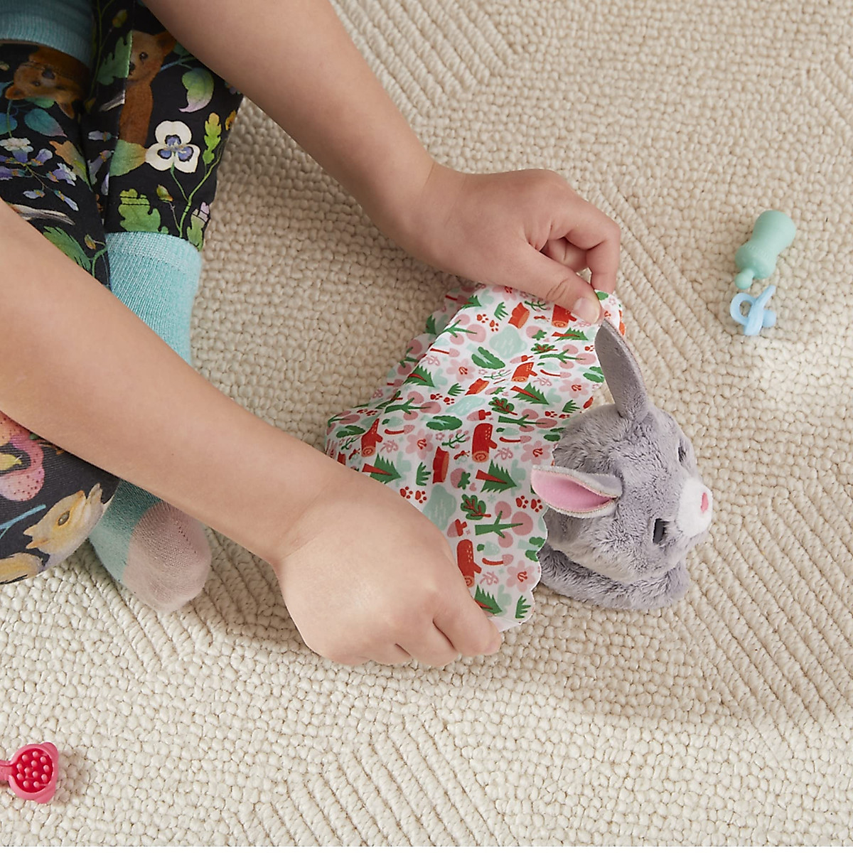 FurReal Hasbro Newborns Puppy Interactive Animatronic Plush Toy: Electronic Pet with Sound Effects and Closing Eyes,for Kids Ages 4 and up