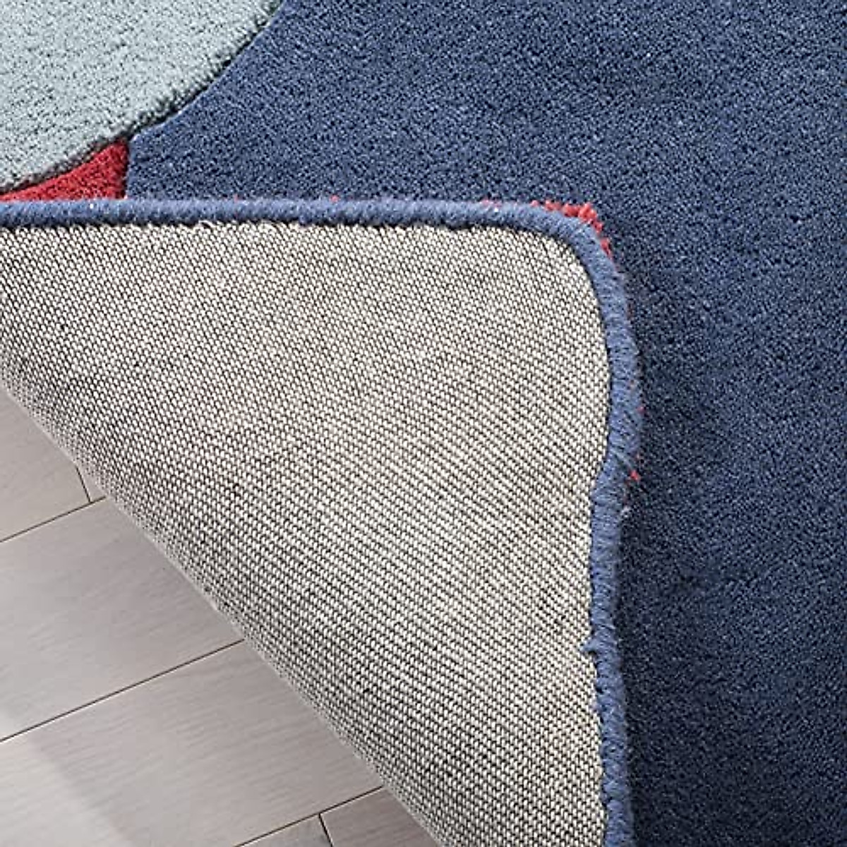 Martha Stewart Collection by SAFAVIEH 3' x 5'6" MSR4568A Handmade Truck Wool Playroom Nursery Bedroom Area Rug