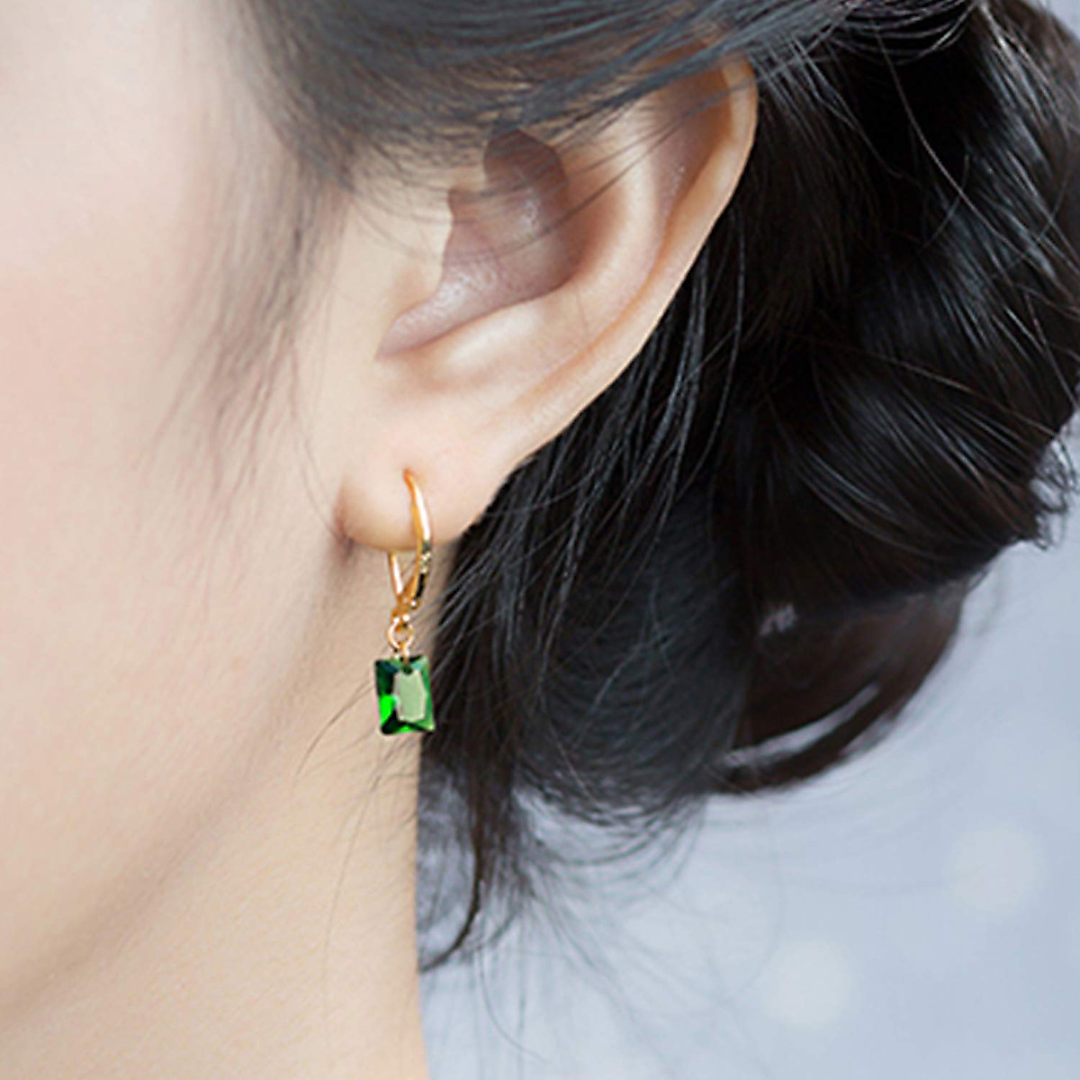 100pcs Hypoallergenic Earring Hooks, Leverback Earwire, Gold Plated Brass Earrings Making Findings CF190-15mm Long (50 Gold & 50 Silver)