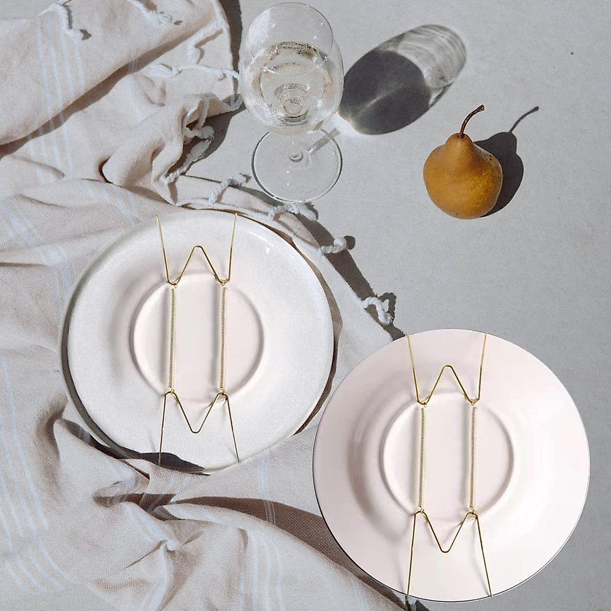 DUNPUTE 10 Pack Plate Hangers, Invisible Plate Hangers Golden Stainless Decorative Wire Plate Hangers for Decorative Plates and Antique Plates (Gold, 8 Inch)