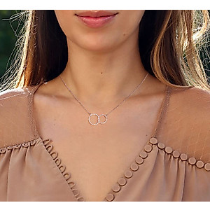 Mom Gifts Mother Daughter Necklace Sterling Silver Hammered Interlocking Circle Necklace Mom Gifts Christmas Holiday Jewelry